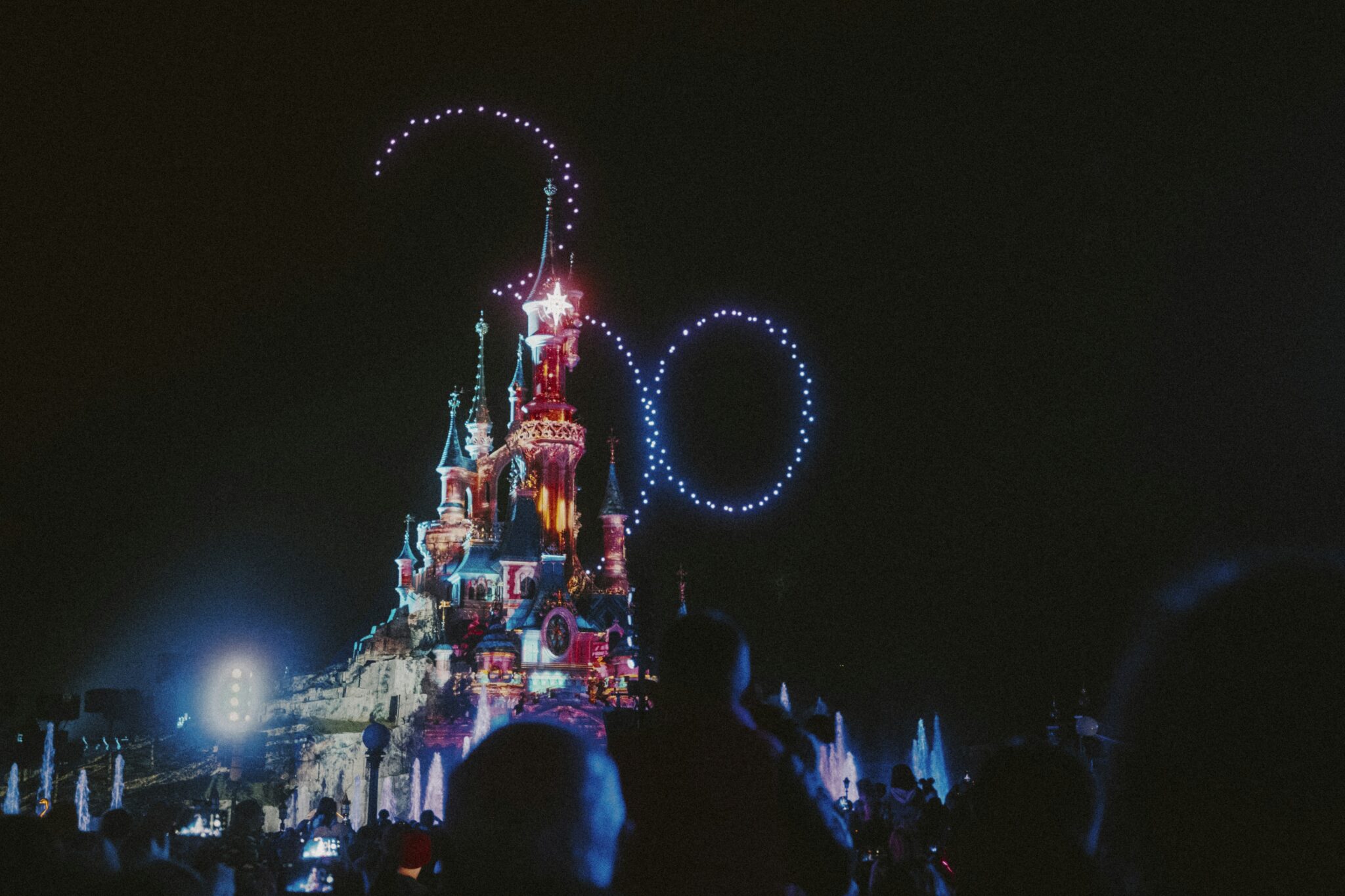 Using the Magic Shuttle! A guide for getting to Disneyland Paris on a ...